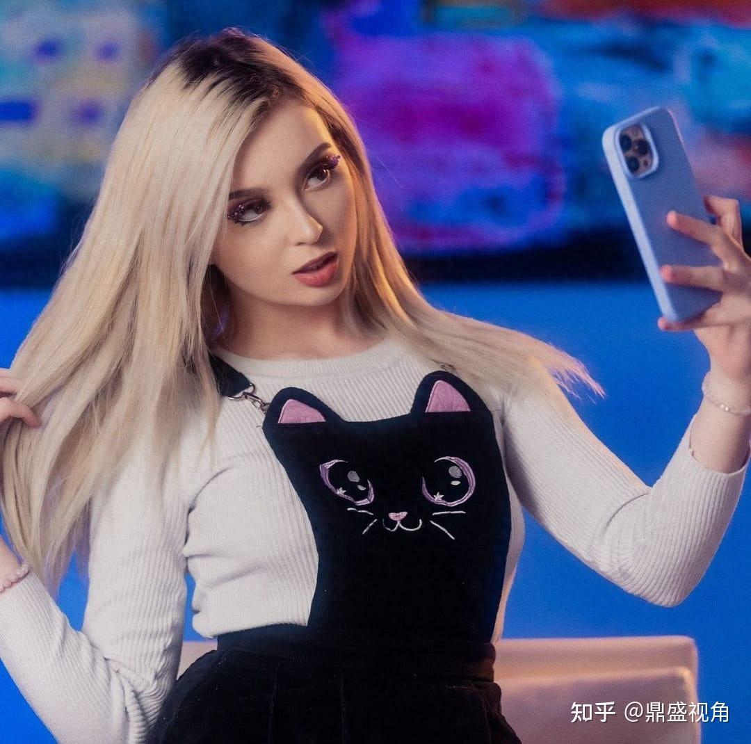 双馨女演员，莱克西·洛尔(Lexi Lore)，来自A家的绝美洋娃娃(多图) - 知乎