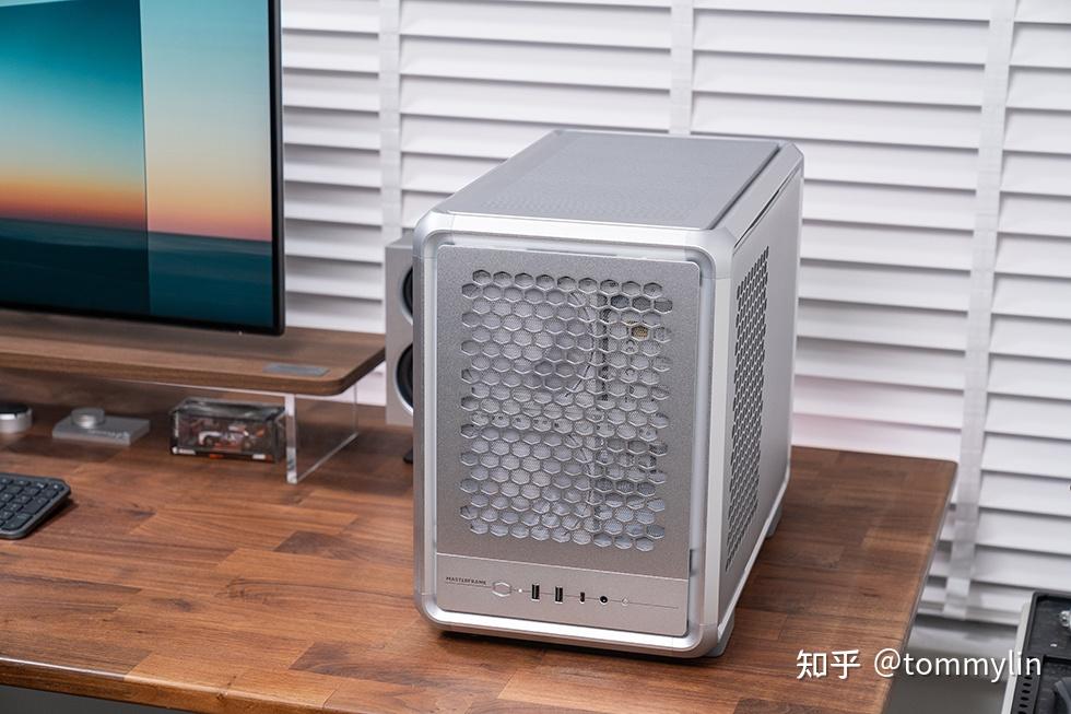 模组化MTAX典范，酷冷至尊 MasterFrame 400 Mesh 装机展示 - 知乎