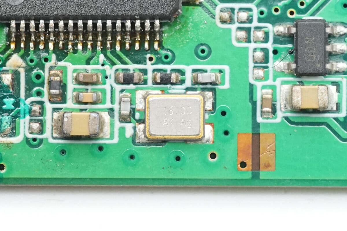 拆解报告：哈弗酷狗前装50W车载无线充电模块 - 知乎