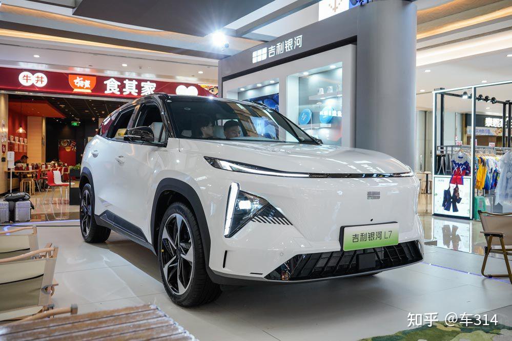 多维度大PK，吉利银河L7对比深蓝S7，谁更值得入手？ - 知乎