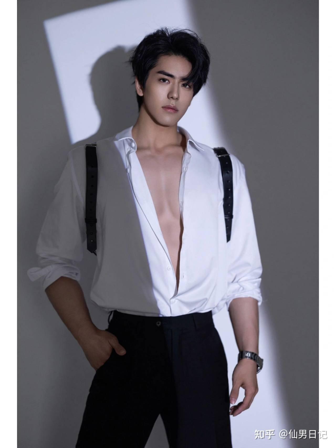 上海腹肌体育生,不仅身材好颜值也超级高! 知乎