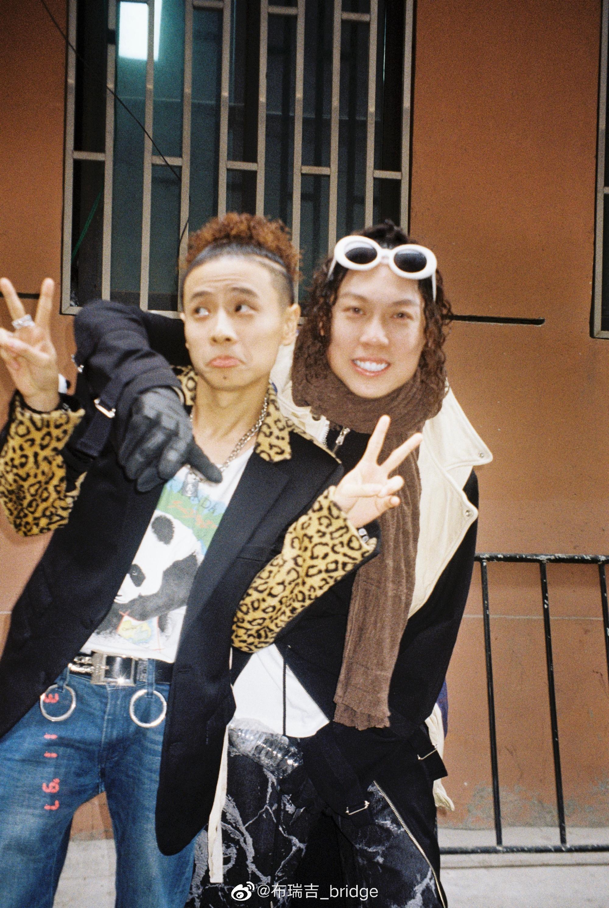 网传被淘汰？多位Rapper回应《中国说唱巅峰对决》！GAI、谢帝、Bridge公开同框！ - 知乎