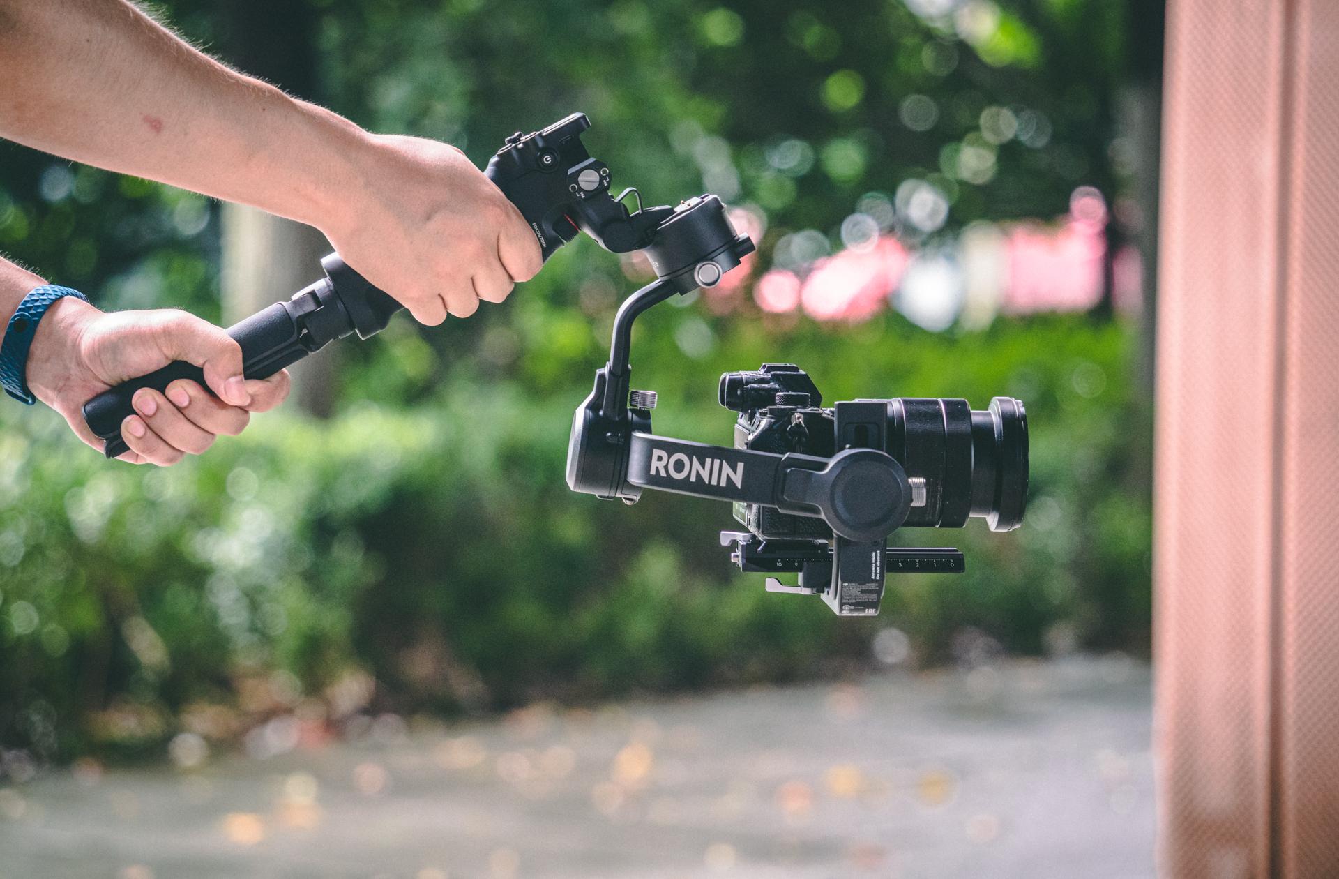 可以塞进包里的稳定器 大疆 RSC2 深度体验 - 知乎