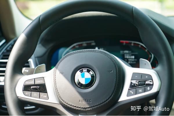 奥迪Q5L对比宝马X3：个性与均衡，怎么抉择？ - 知乎