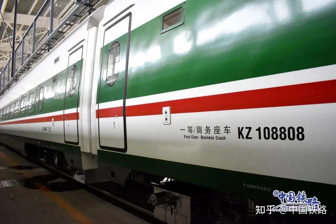 新型CR200J复兴号动车组到底长啥样？ - 知乎