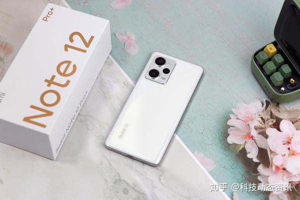 红米K50才是真香机？2K屏+5500mAh+天玑8100，12+256GB仅2299元 - 知乎