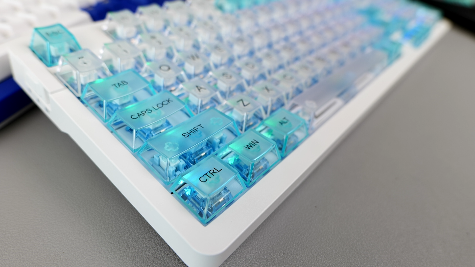 【开箱拆解】新品达尔优a98水透版,更好看更便宜更实用