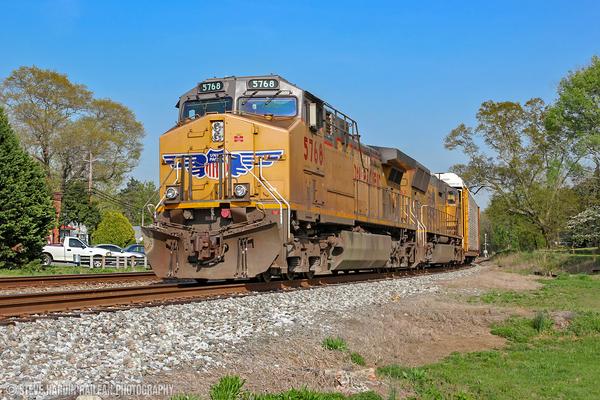 【科普】为重载运输而生的美国联合太平洋铁路AC44CW型和AC44CW-CTE型内燃机车 - 知乎