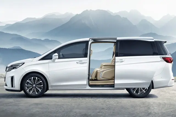 北京商务会议接送租车，7座别克gl8符合客户舒适出行的选择！ - 知乎