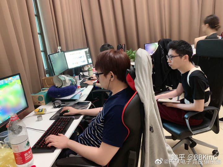 从拳头游戏设计师到俱乐部CEO的人生转折 FPX.ChunLi丨哔说 - 知乎