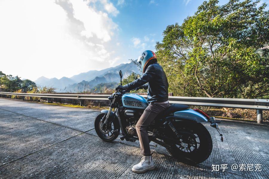 闪三百，CM300，TR300，小排复古巡航你选哪一个？ - 知乎