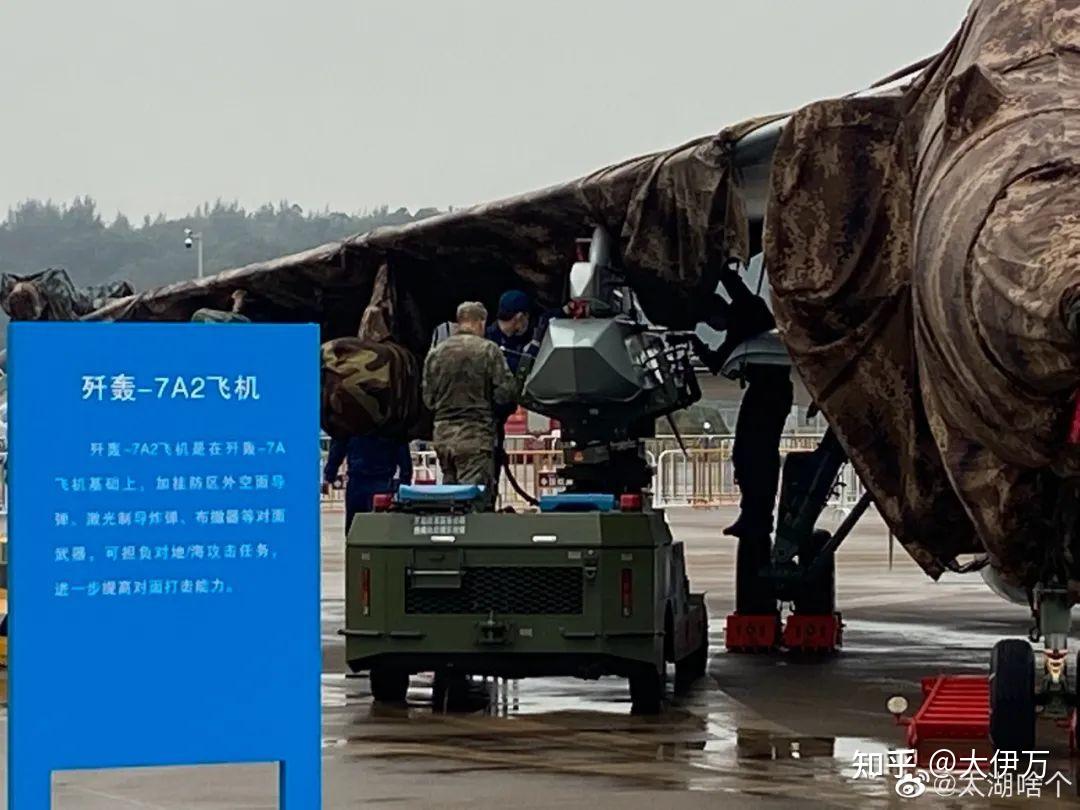 快乐又来了！歼轰-7A2携带中国版JASSM首次亮相，这款导弹为何令人如此振奋？ - 知乎