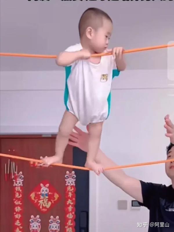 爸爸硬核带娃 知乎