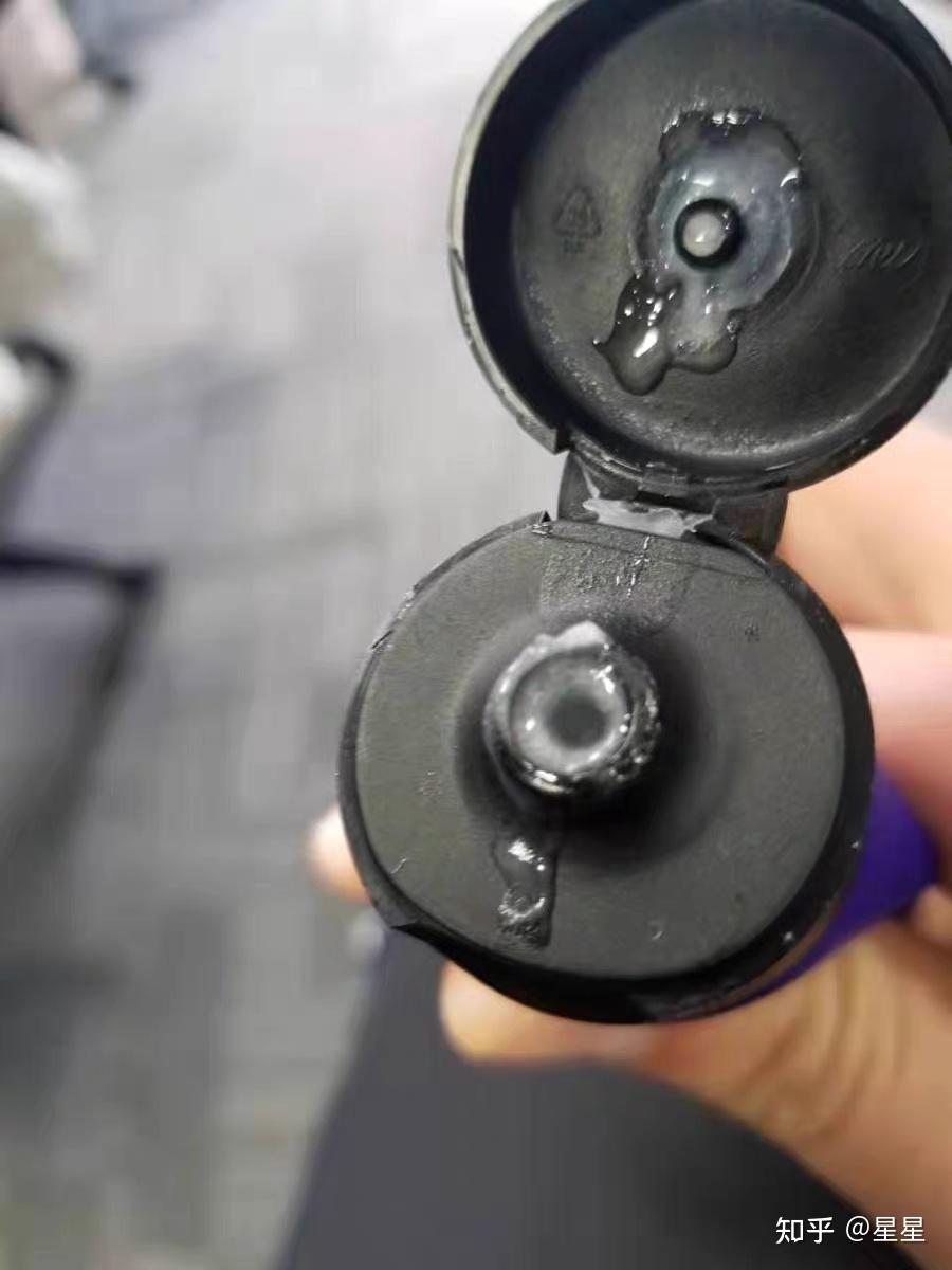 你们都用什么洗面奶呀？海洋至尊焕白美白洁面挺好用 知乎