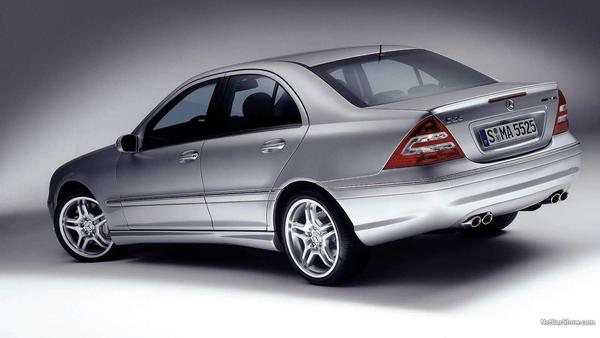 【每周一车Vol.7】奔驰C级 W203 - 知乎