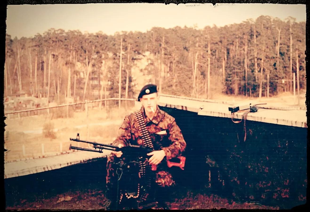 档案：暴走的“黑色贝雷帽”--里加OMOH - 知乎