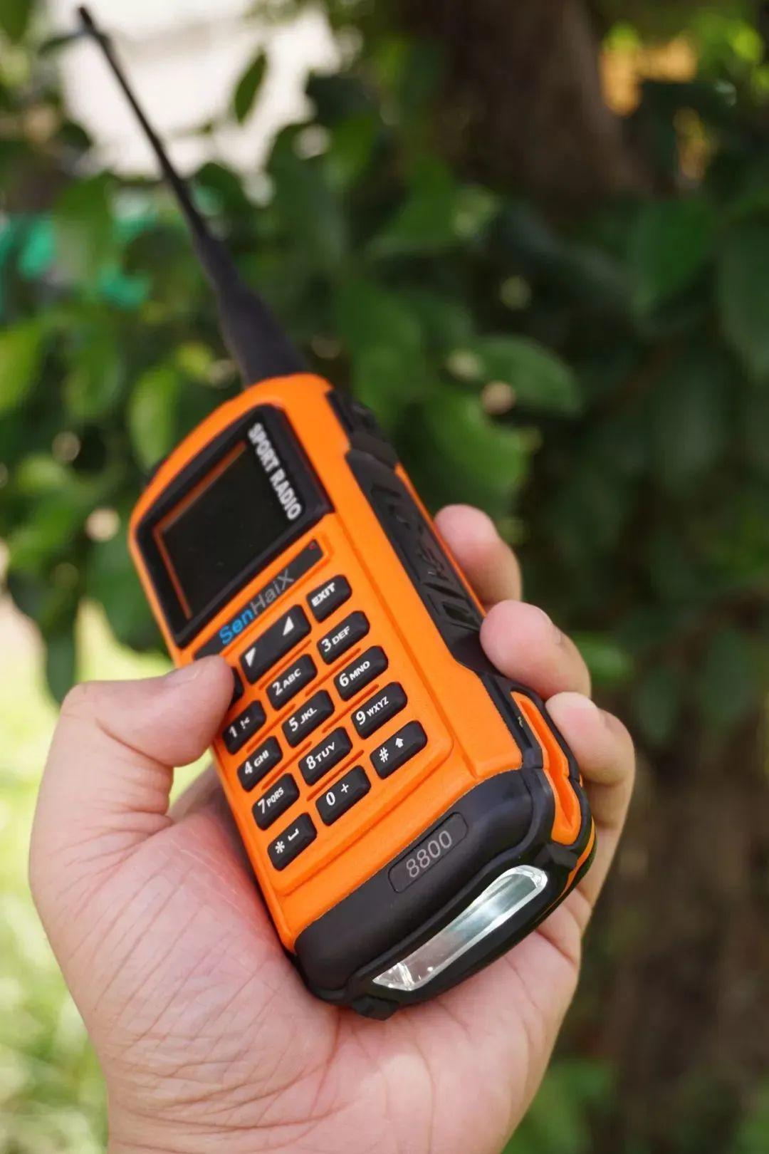 森海克斯SHX-8800，这是一部专业的运动对讲机 - 知乎