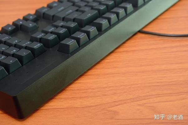 CHERRY轴键盘阵营全能SR英雄体验，雷柏V808 - 知乎