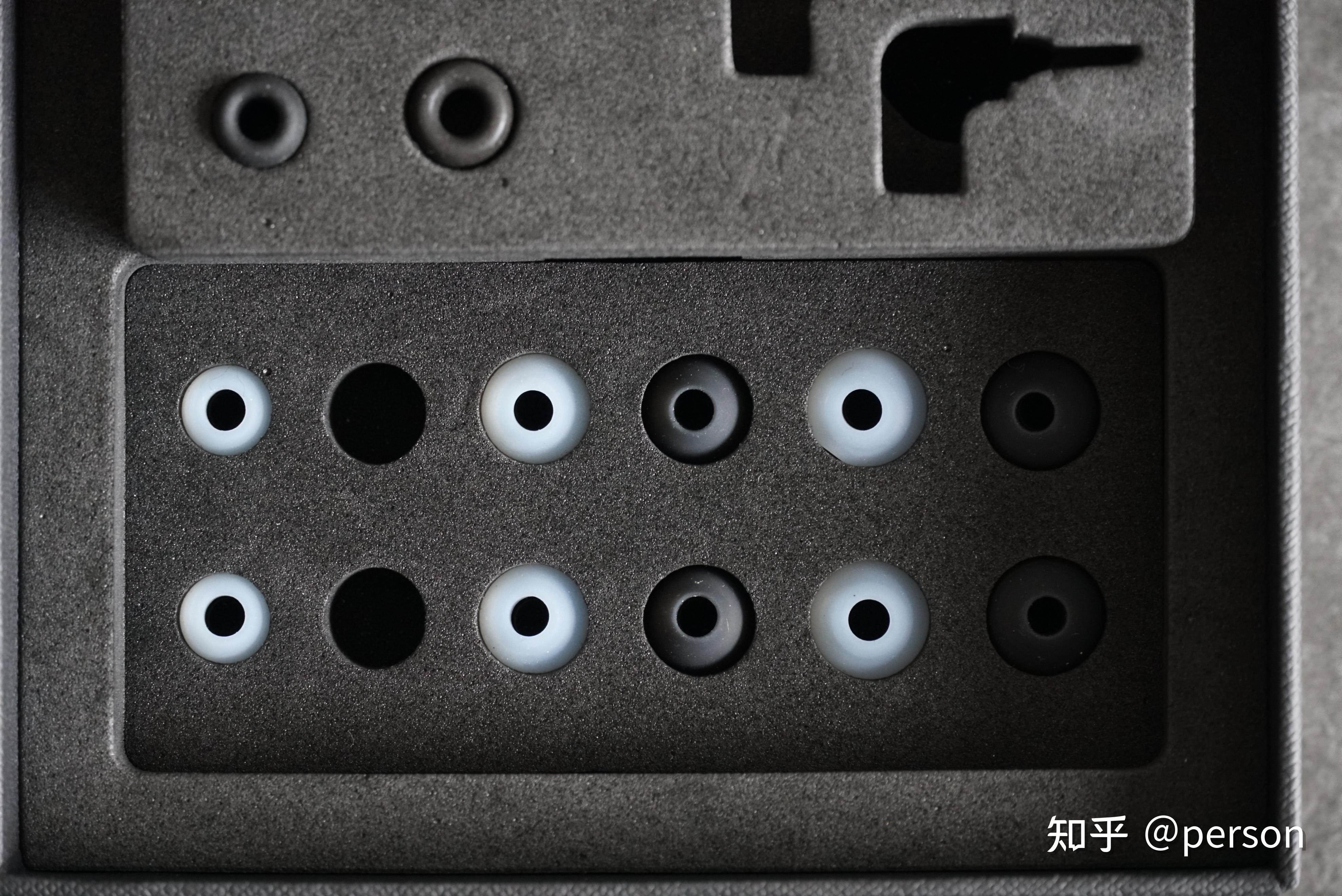 圈铁静电的参考级，香港sweear SP9观察实录