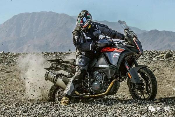 2020款KTM 1290ADV路试实车曝光！ - 知乎
