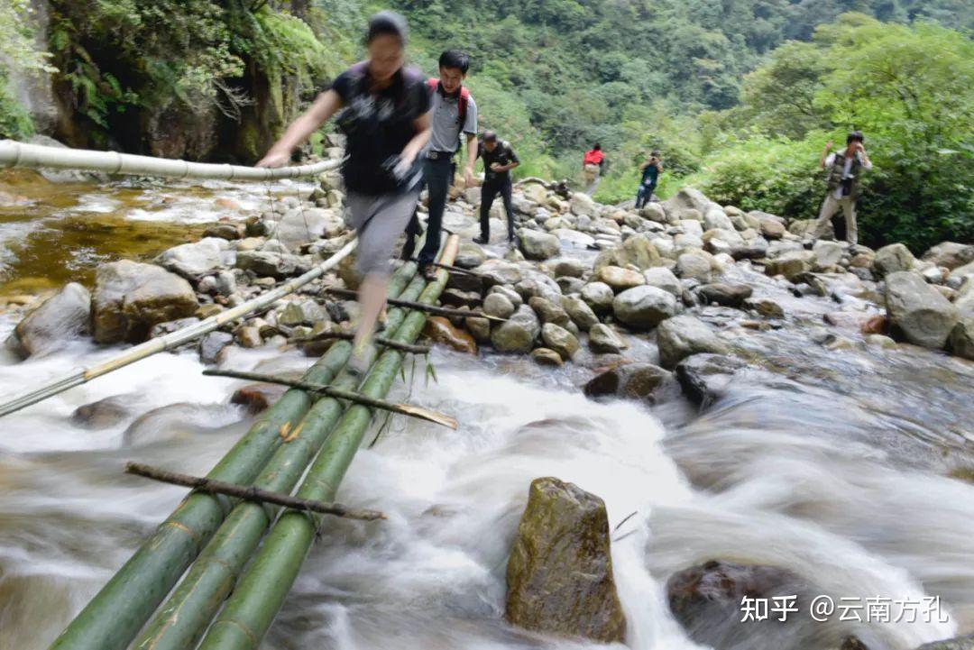 怒江石月亮：云南首条登山步道 - 知乎