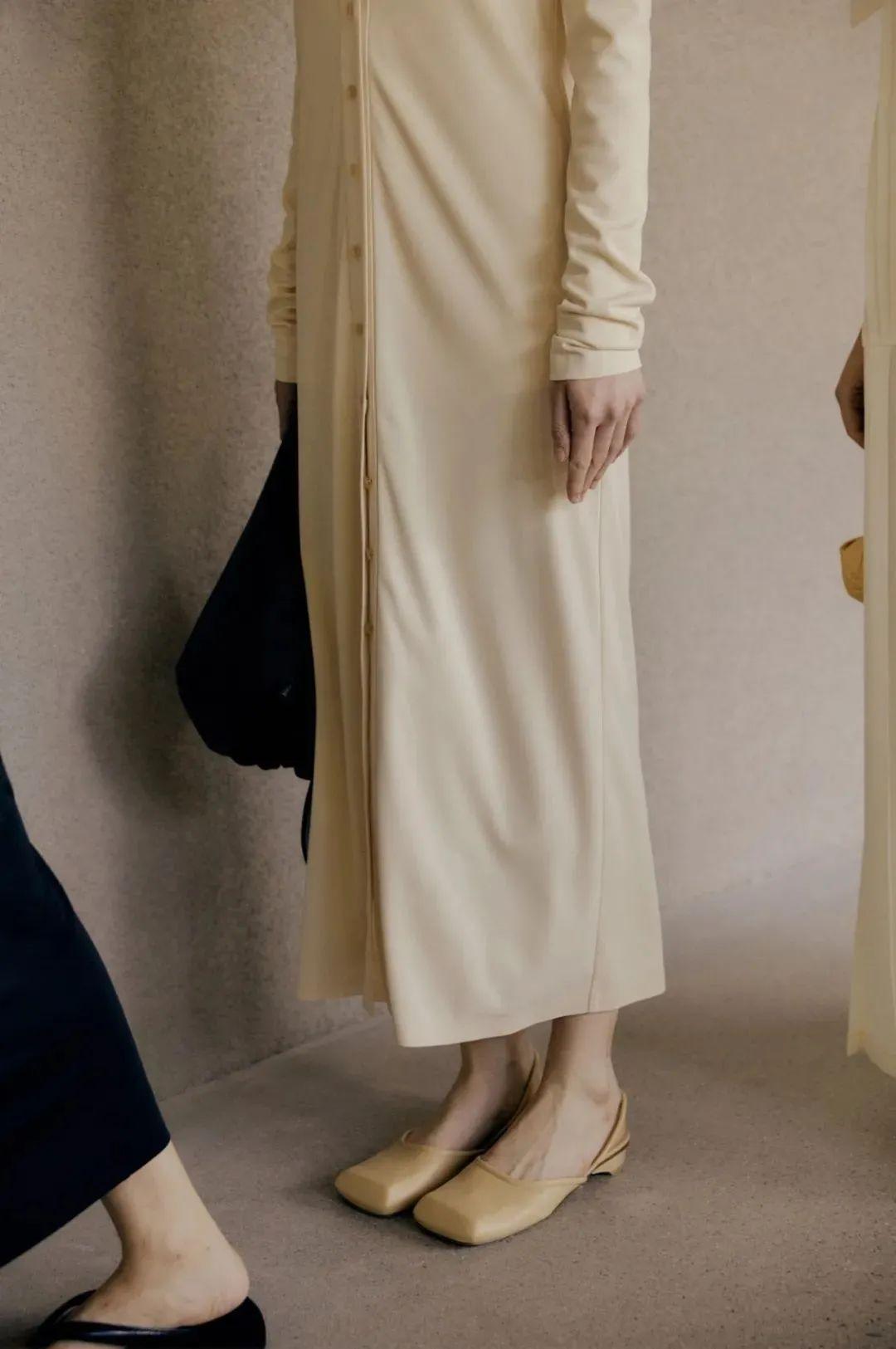 Low Classic丨当现代极简美学与古典主义完美共存 - 知乎