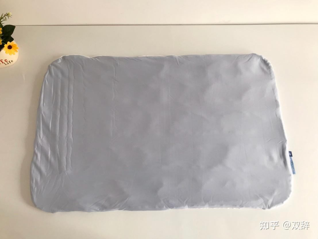 3款记忆棉枕头实测！睡眠博士、7C、亚朵3款记忆枕大测评，教你一招判断怎么买高质量枕头！ - 知乎