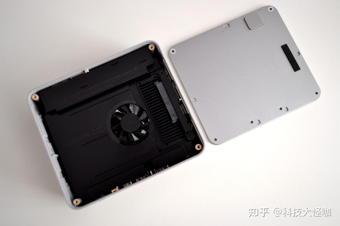 迷你主机性能虽强，但散热很差？入坑前多看看！零刻SER5 MAX评测