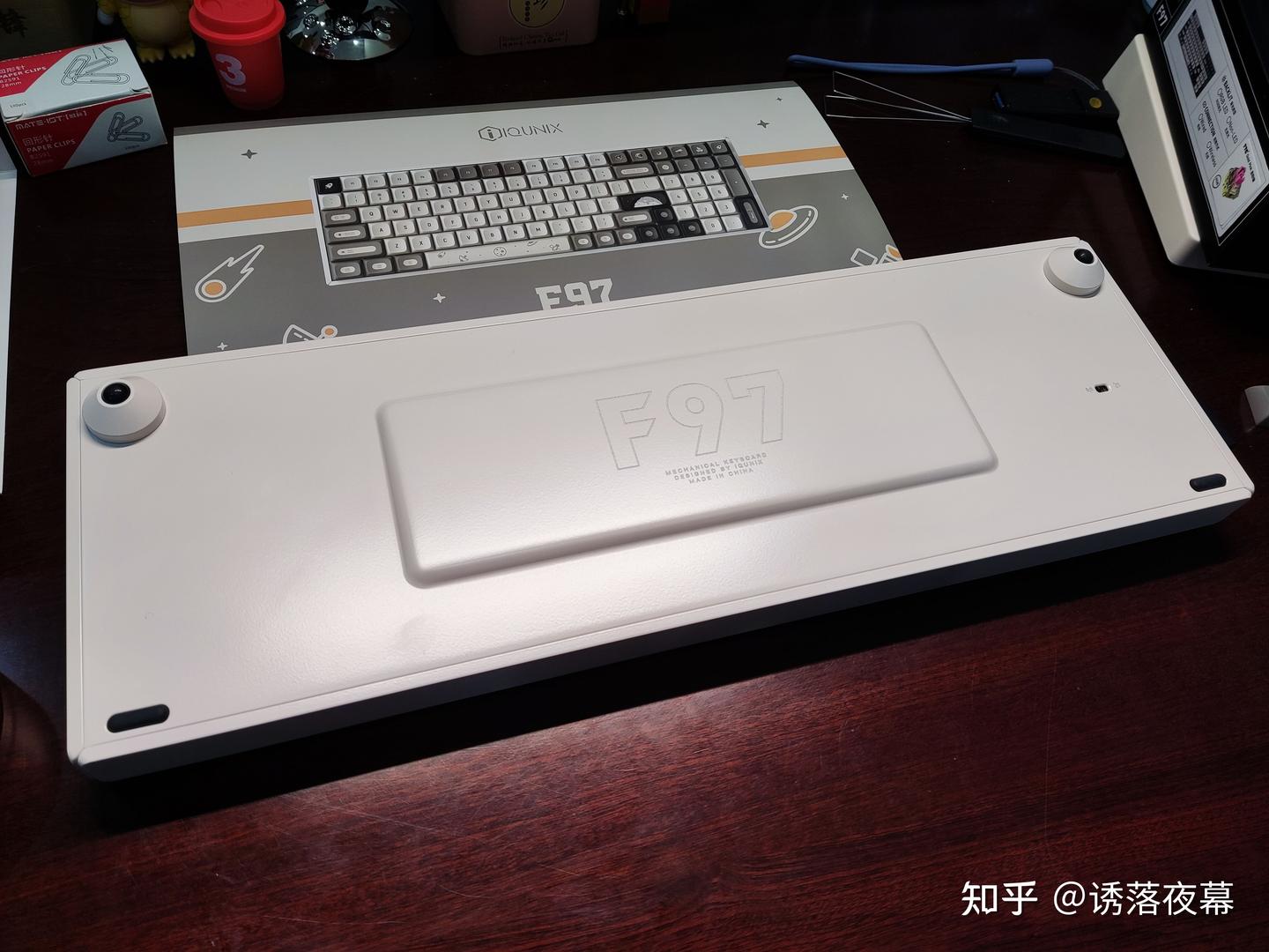 宇宙来啦！IQUNIX F97漫游指南 三模机械键盘 - 知乎