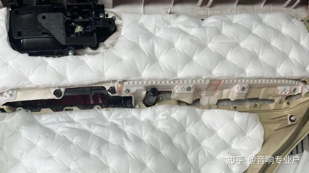 掷地强音，丰田LAND CRUISER 改装升级惠威汽车音响 - 知乎