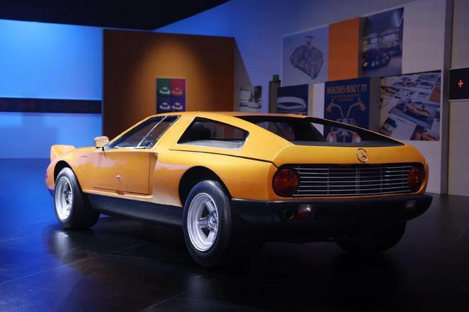 2023广州车展：奔驰C 111实验车亮相 - 知乎