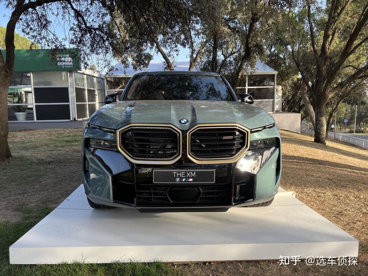全新宝马XM，宝马旗下最贵SUV，配48V电动主动防倾杆 - 知乎