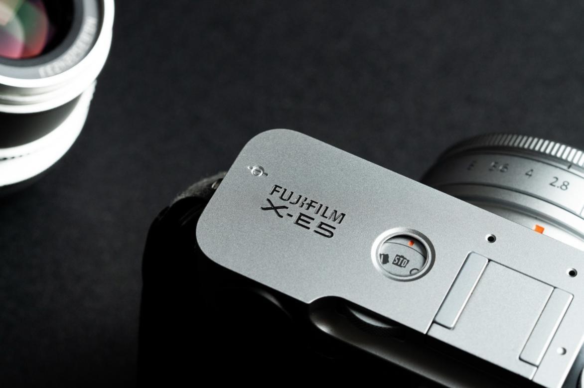 广州街拍在地体验！4020万像素富士X-E5上手评测 - 知乎