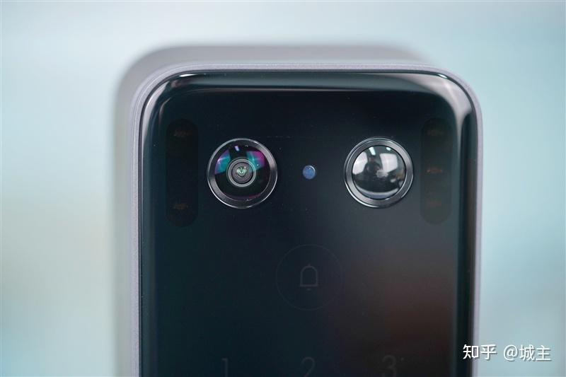 小米智能门锁M20大屏猫眼版评测：护家新神器 门外180°无死角一看便知