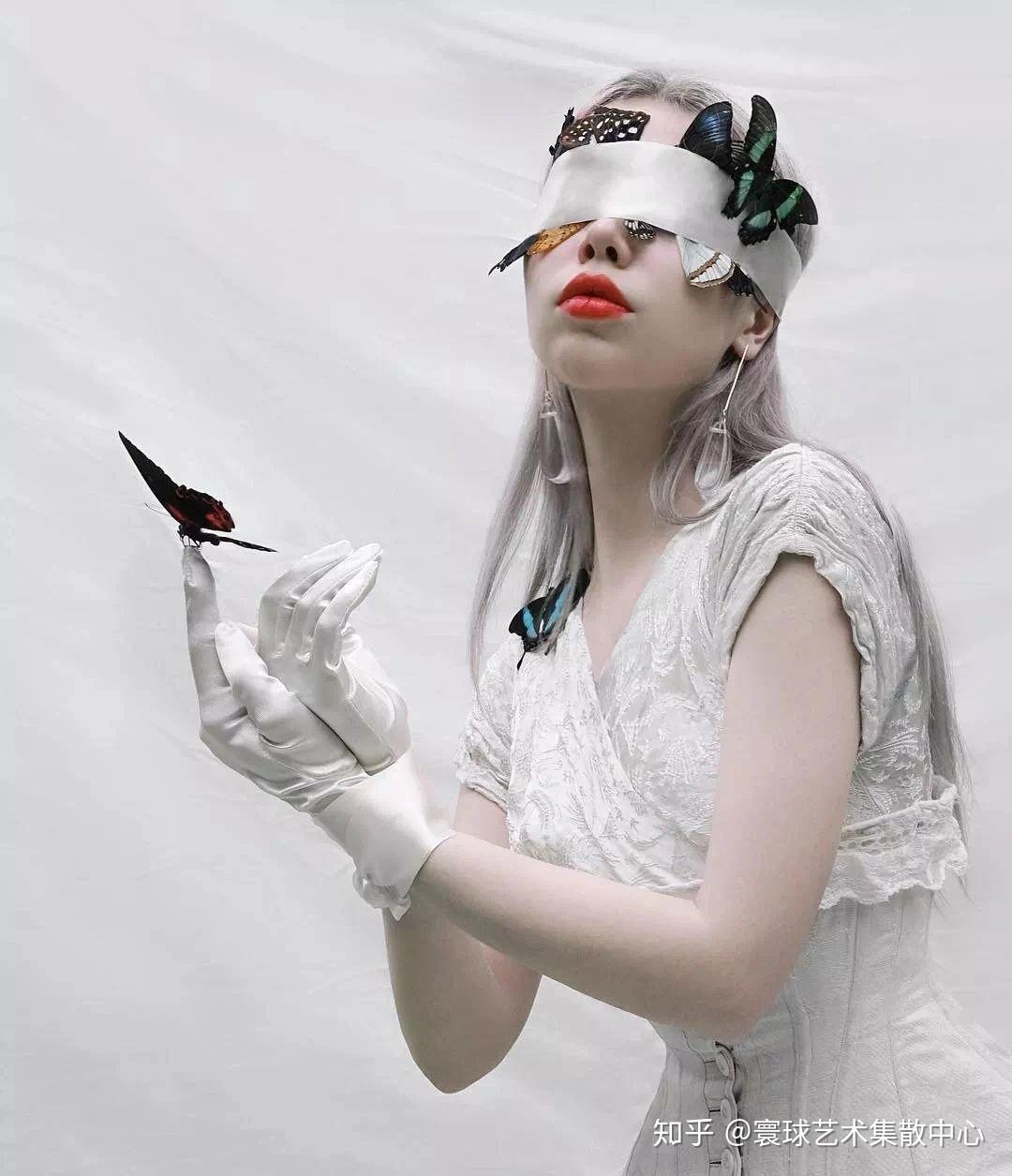 在“姣好的身体”上创作太大胆！？Ellen Sheidlin创造意想不到的艺术空间 - 知乎