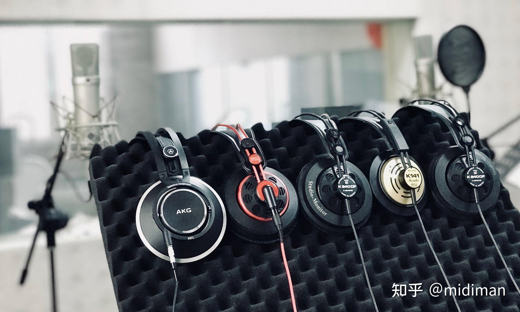 AKG的经典监听耳机240DF - 知乎