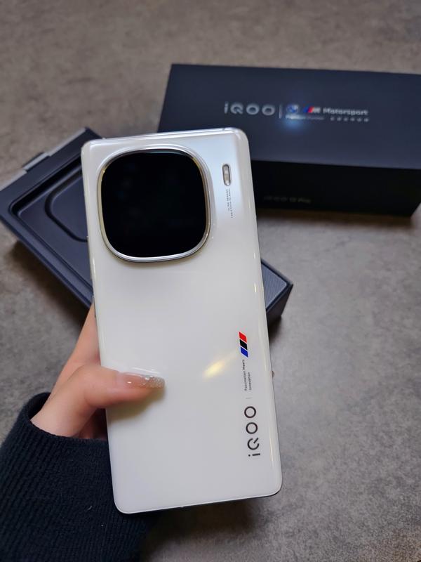 小米13Pro有必要换iQOO12Pro吗？