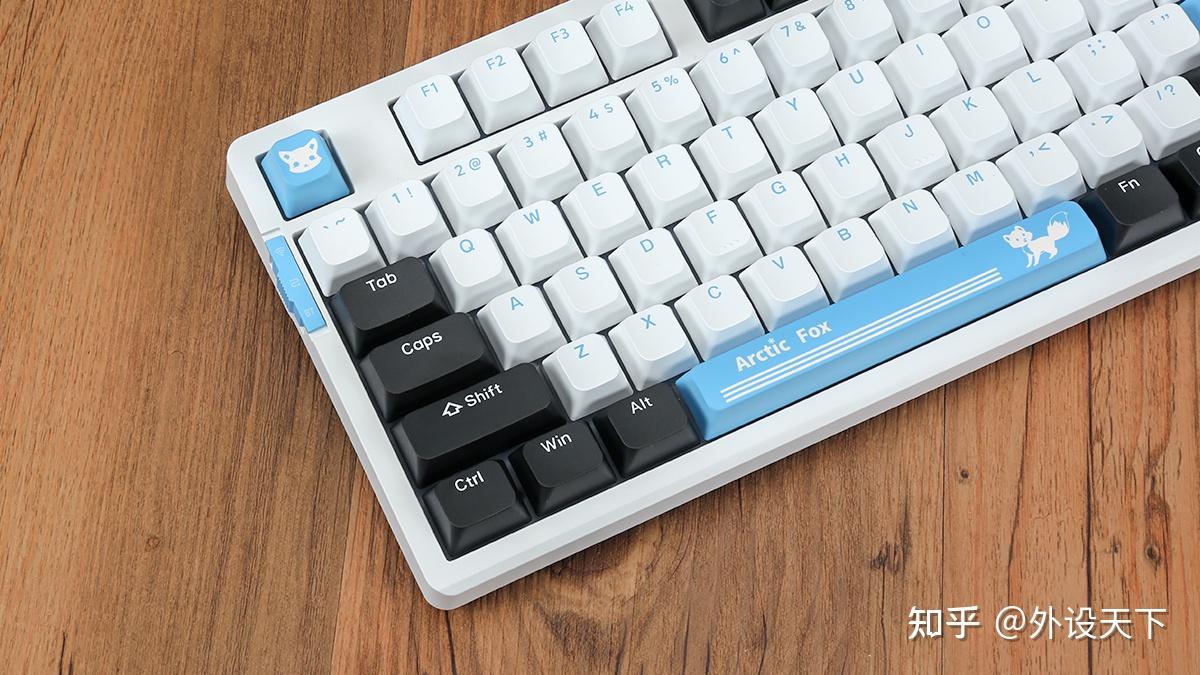 内卷王中王，游戏动力VGN V98 PRO极地限定版简评