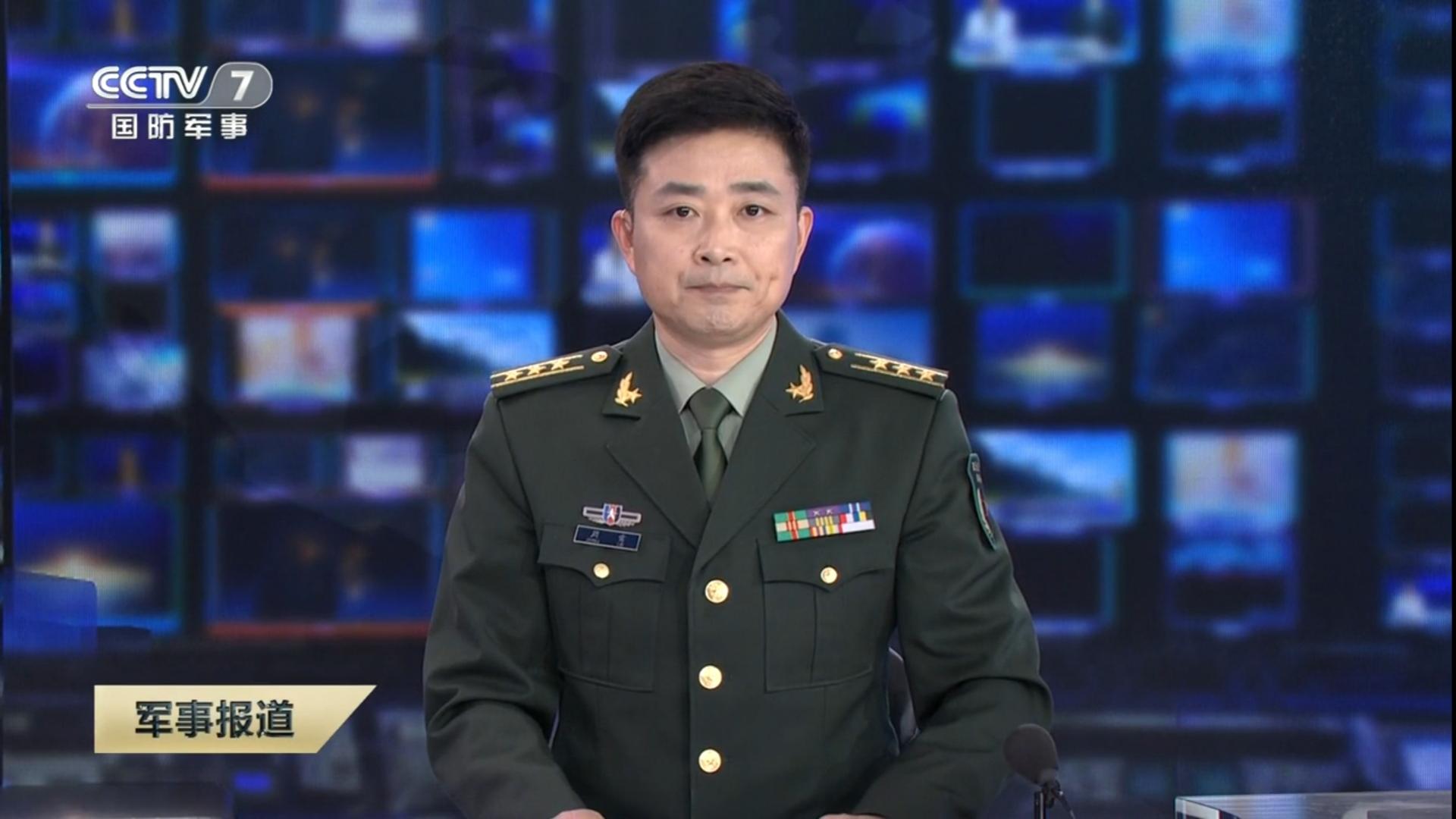 【军警制服】CCTV-7 军事报道主播佩戴新式勋表 - 知乎