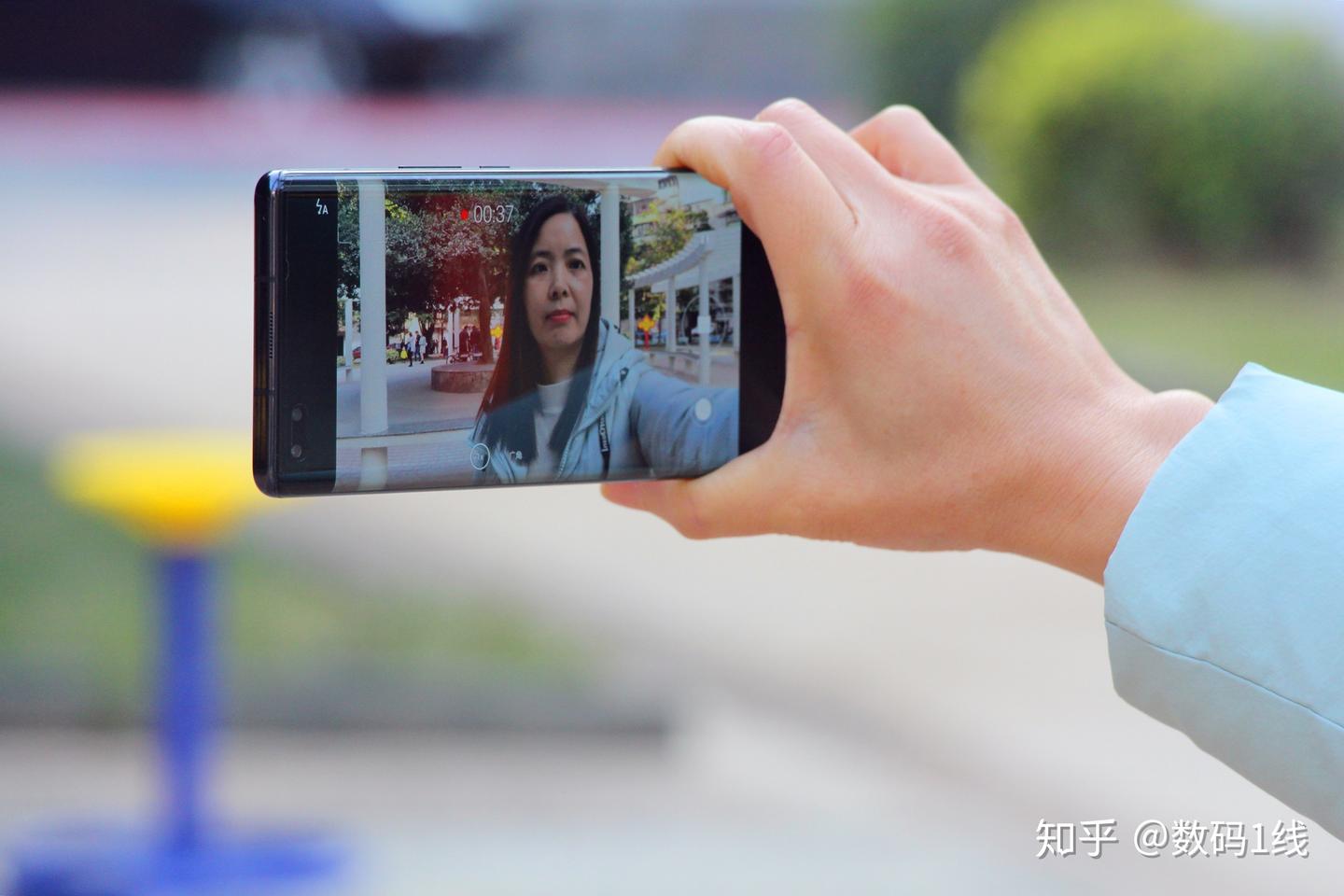 华为nova8 Pro体验：前置Vlog视频双镜头堪称“自拍神器” - 知乎