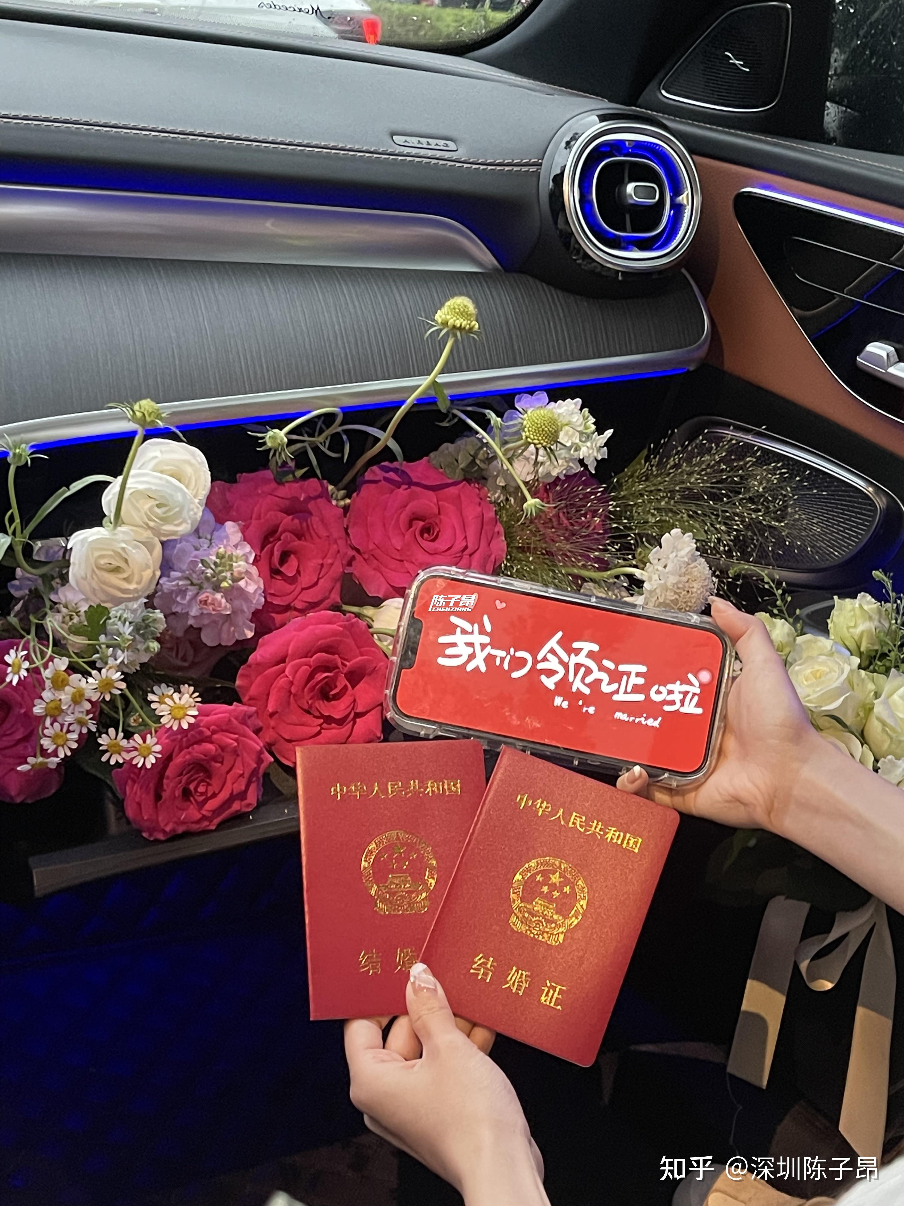 粉丝投稿/奔驰新C开满鲜花还是浪漫的 谢谢遇见 - 知乎