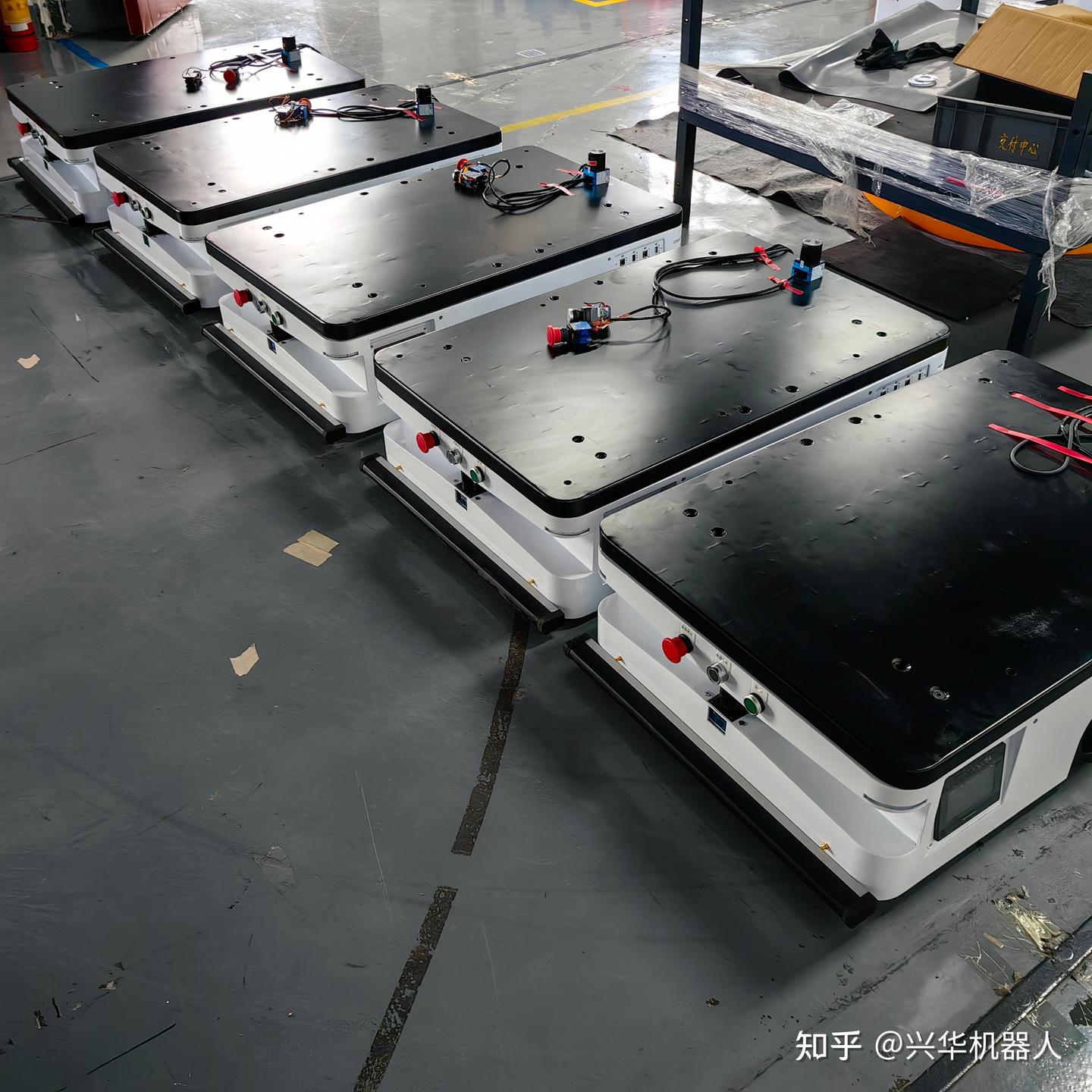 AGV小车都有哪些类型？ AGV种类大揭秘，不同场景用对车才是王道！ - 知乎