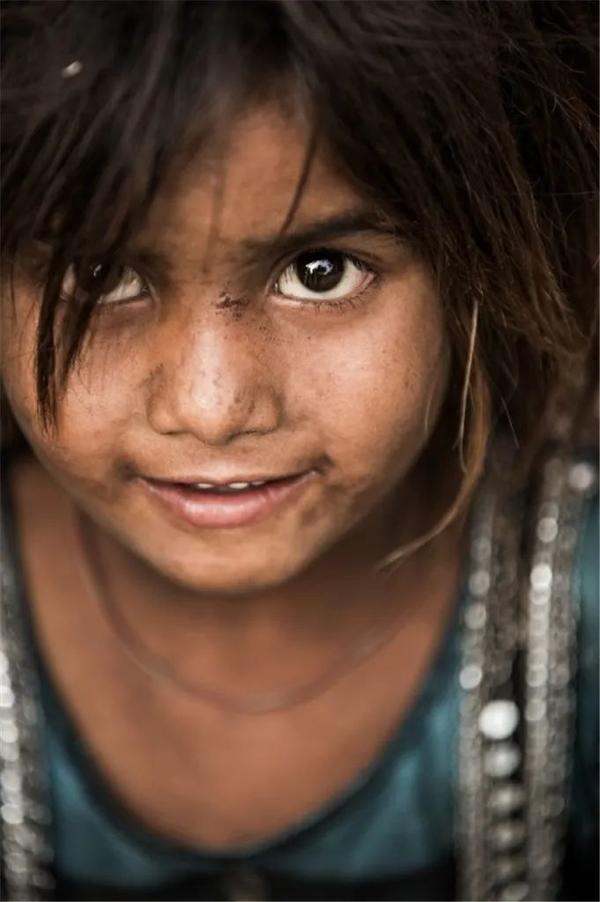 法国纪实摄影师|雷哈恩Rehahn - 知乎