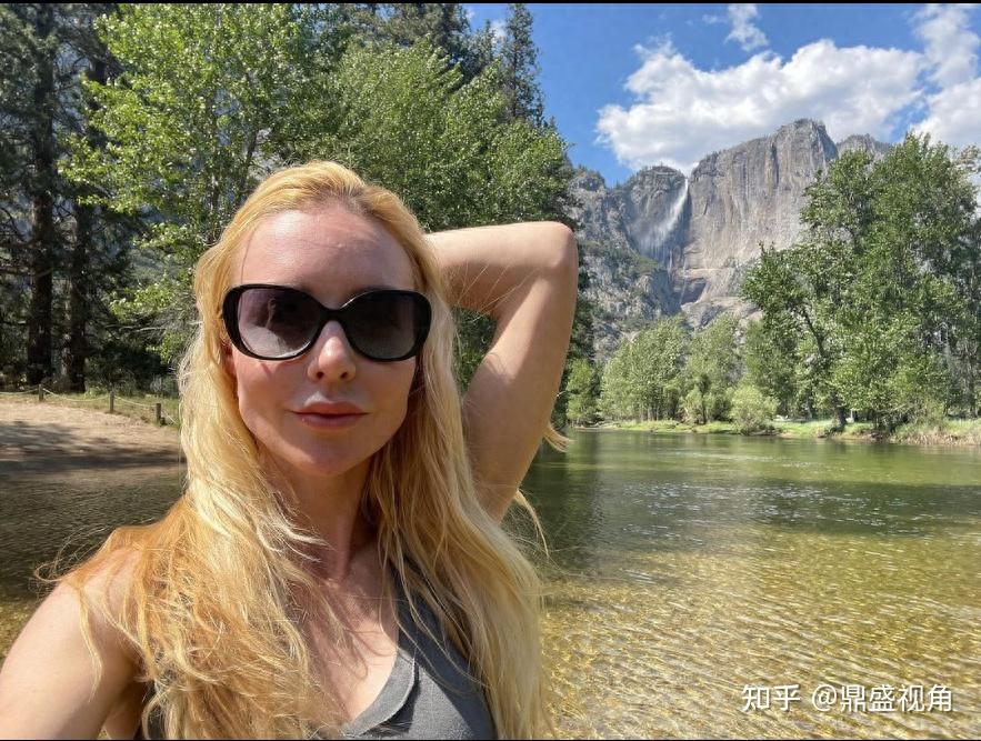 凯登·克罗斯(Kayden Kross)业界被维基名人列为最受欢迎的名人之一 - 知乎