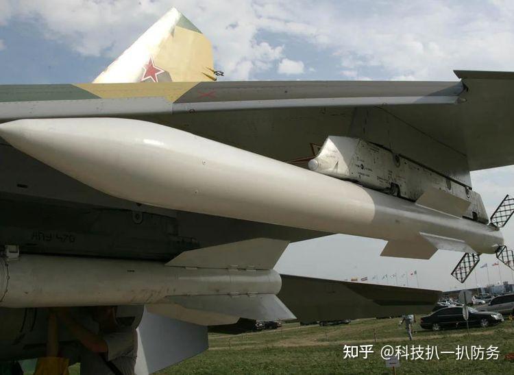 俄罗斯R-37系列导弹，攻击性能超越，被俄视作杀手锏！ - 知乎