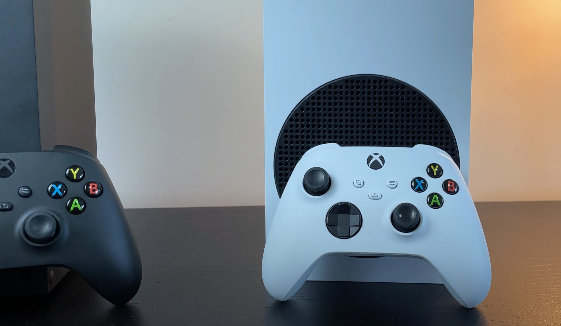 【攻略】三年之期已到怎么选？Xbox Series X vs. Series S 次世代主机选择全指南（2025年） - 知乎