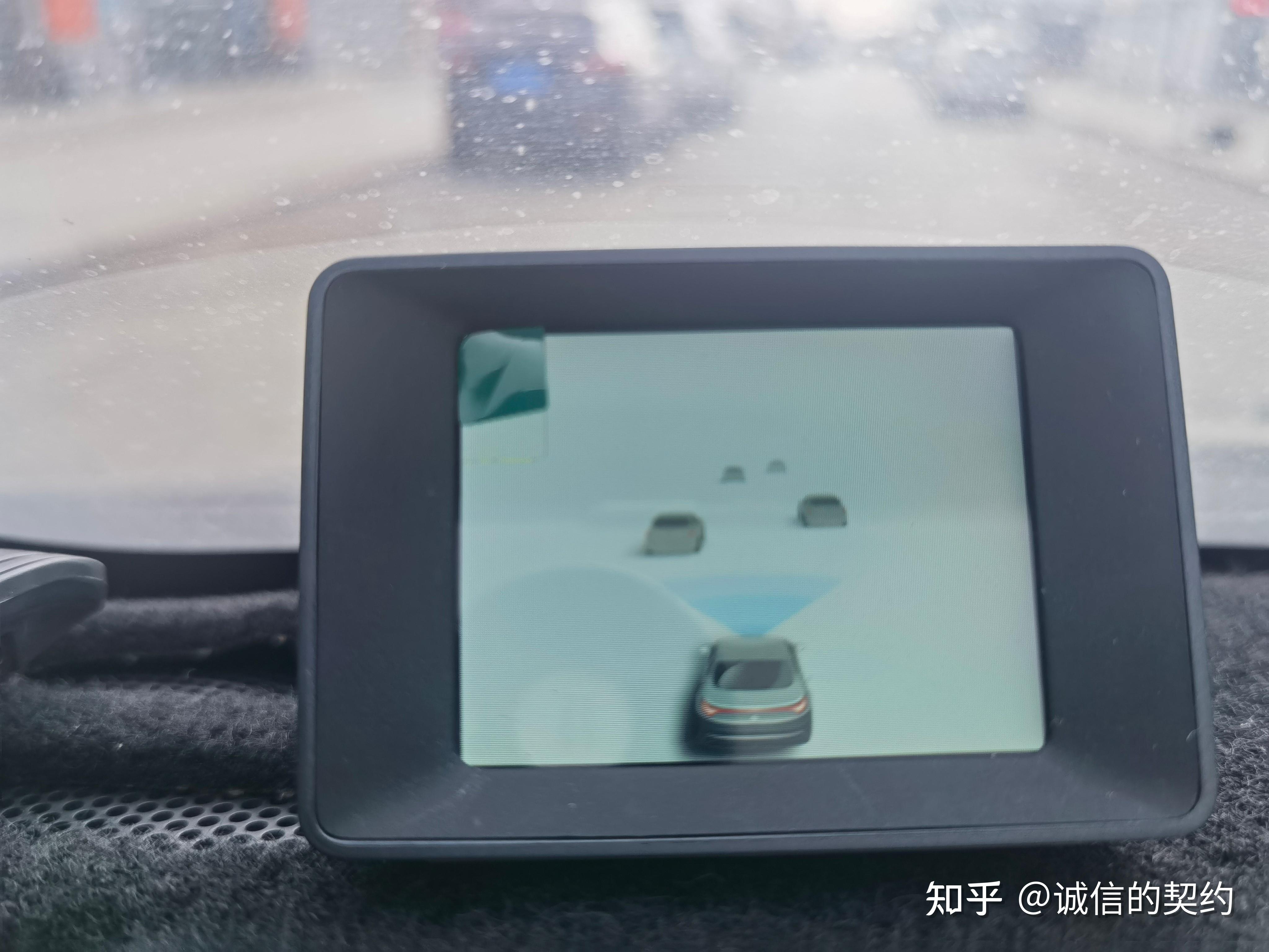 4K超清+3D智慧屏智能辅助，佑途C2M行车记录仪深度体验 - 知乎