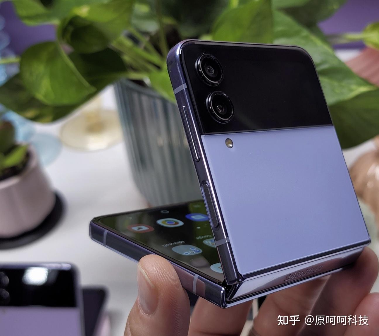 三星大战华为！Galaxy Z Flip 4 VS P50 Pocket：正面交锋，谁才是王？