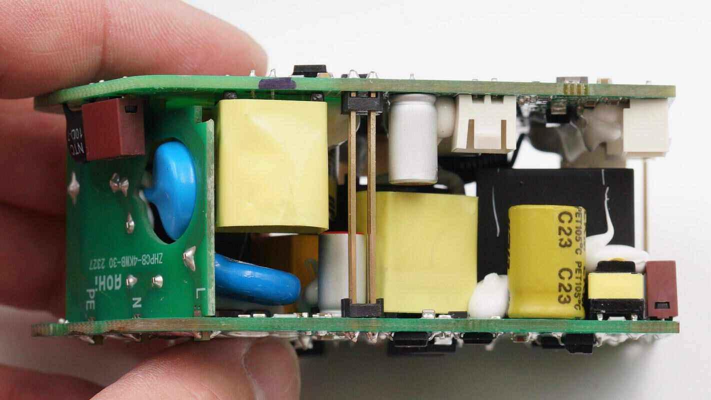 拆解报告：Aohi奥海3.5/4kW智能充放电一体枪 - 知乎