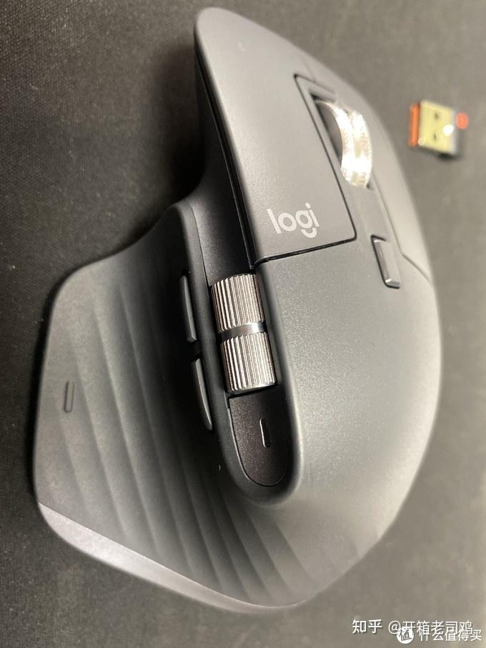 爱工作，爱右手——罗技MX Master 3 vs MX Vertical剁手对比简测 - 知乎